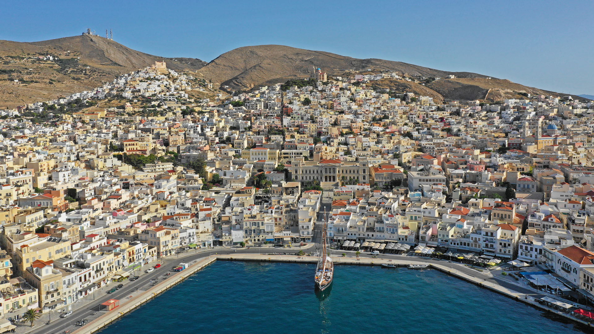 Syros | FlyCycladic